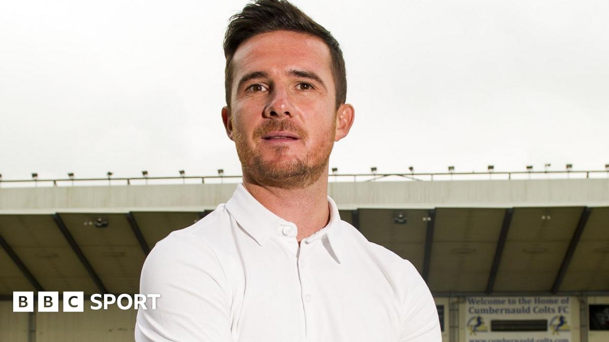 Clyde: Barry Ferguson determined to be an influence on the pitch - BBC ...
