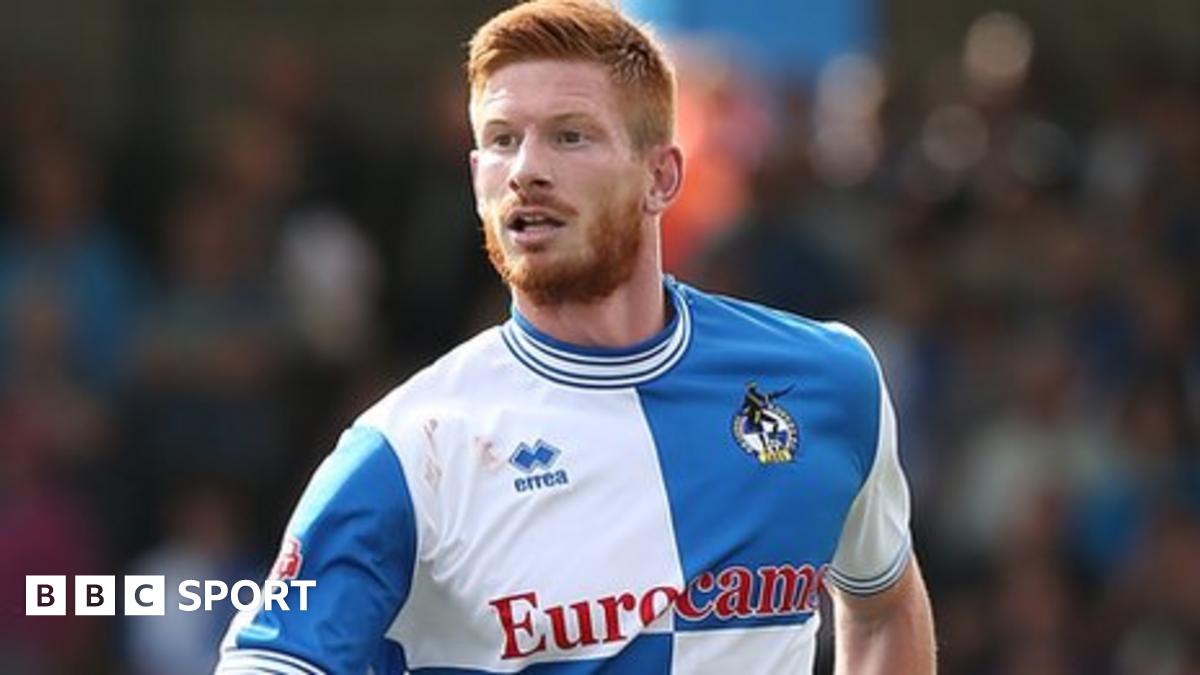 Matt Harrold: Crawley sign Bristol Rovers striker - BBC Sport