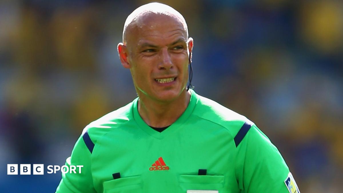 World Cup 2014: Howard Webb retained for last four games - BBC Sport