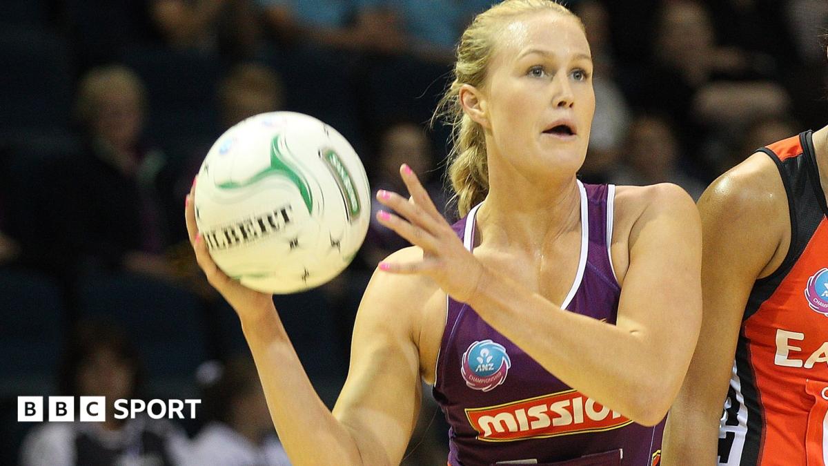 Chelsea Pitman: Manchester Thunder sign Australia star - BBC Sport