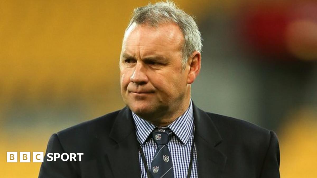 Scarlets: Shane Howarth backs Wayne Pivac for head coach role - BBC Sport