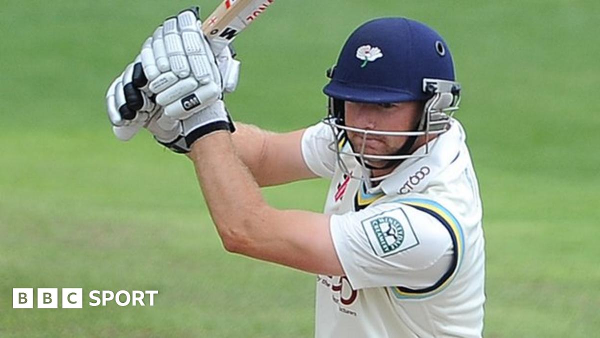 Adam Lyth hits Yorkshire century as Middlesex take late wickets - BBC Sport