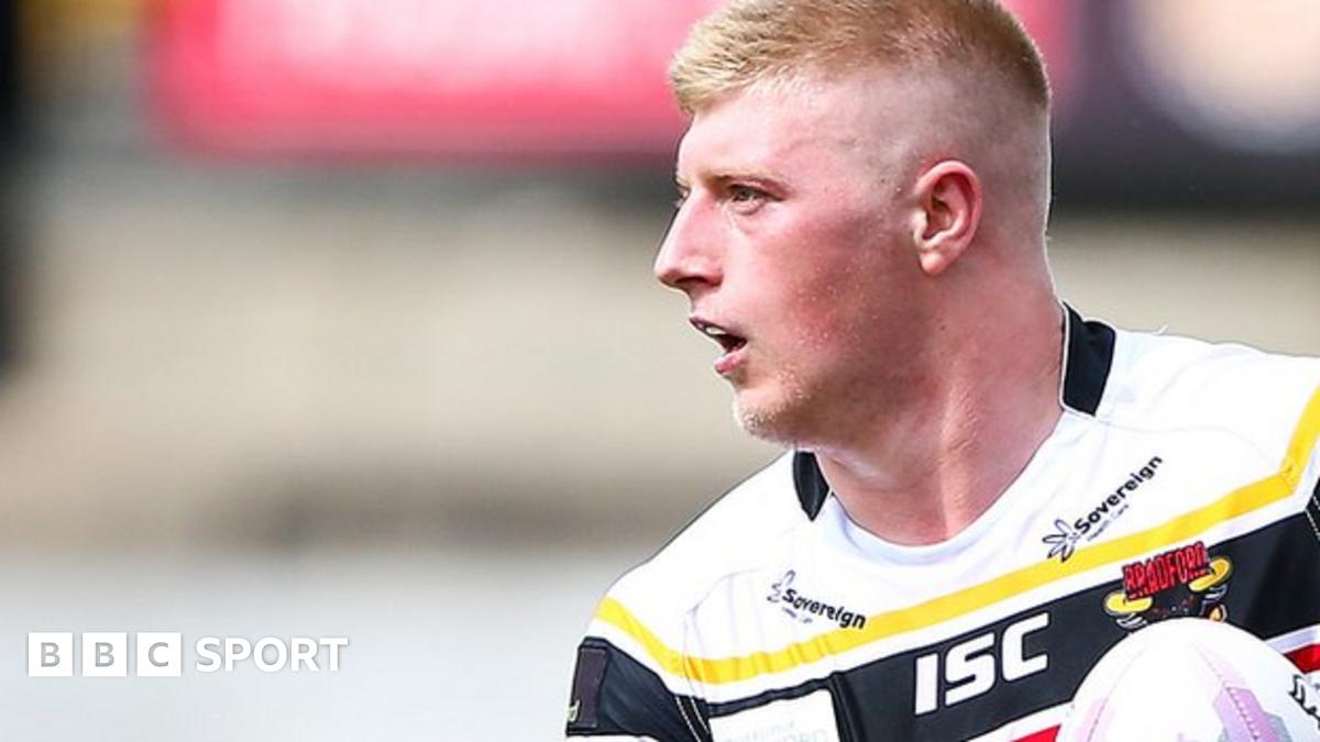 Danny Addy signs Bradford Bulls contract to end of 2016 - BBC Sport