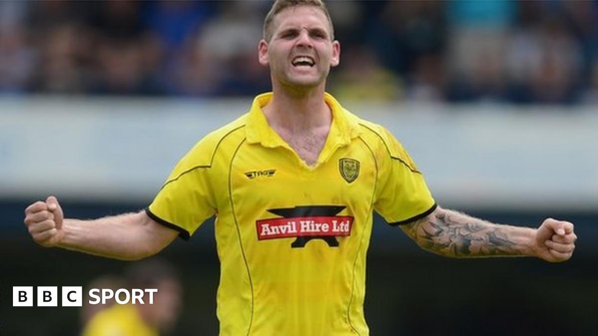 Torquay United benefit from Billy Kee's move to Scunthorpe United - BBC ...
