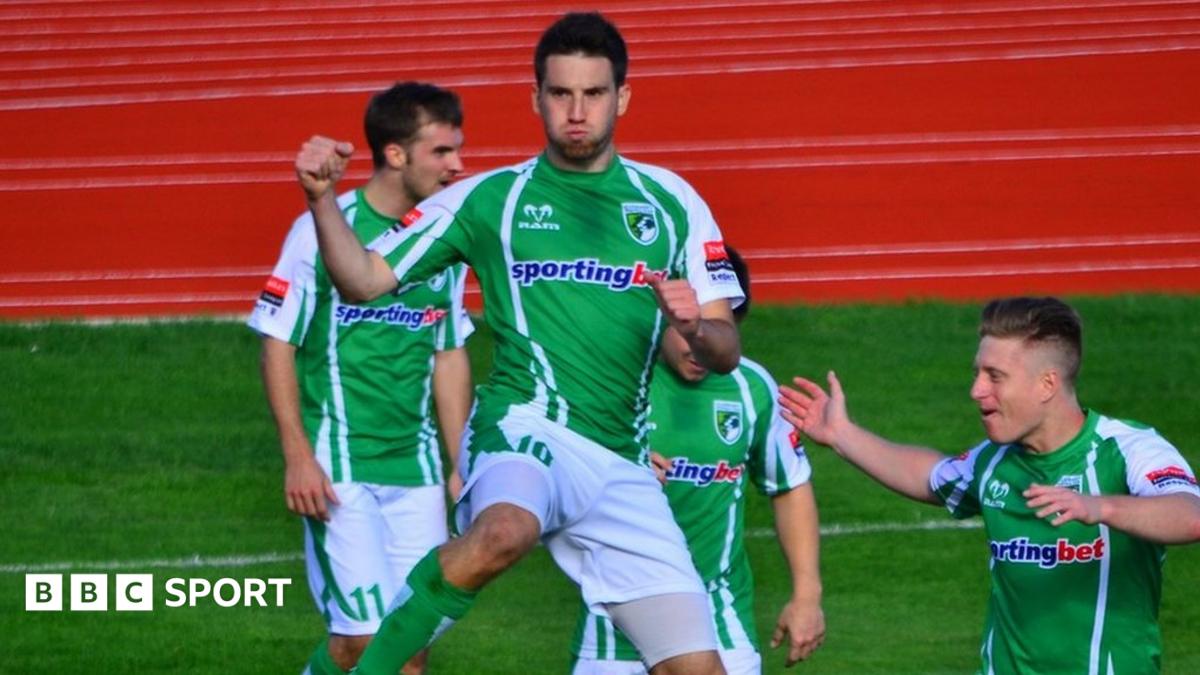 Guernsey FC striker Ross Allen 'fell out of love' with football - BBC Sport