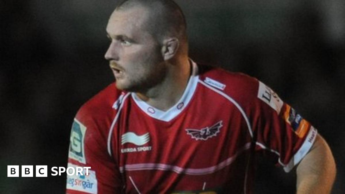 Scarlets: Hooker Ken Owens targets a top four finish - BBC Sport
