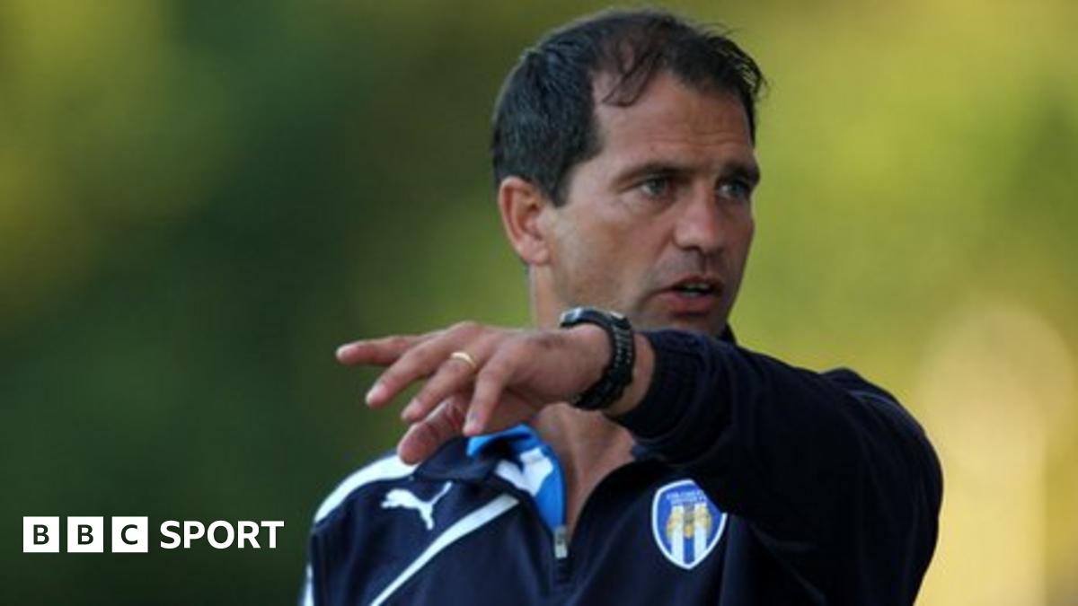 Colchester United: Joe Dunne replaced by Tony Humes as boss - BBC Sport