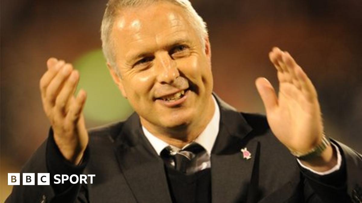 Kit Symons: Fulham squad settled despite manager search - BBC Sport