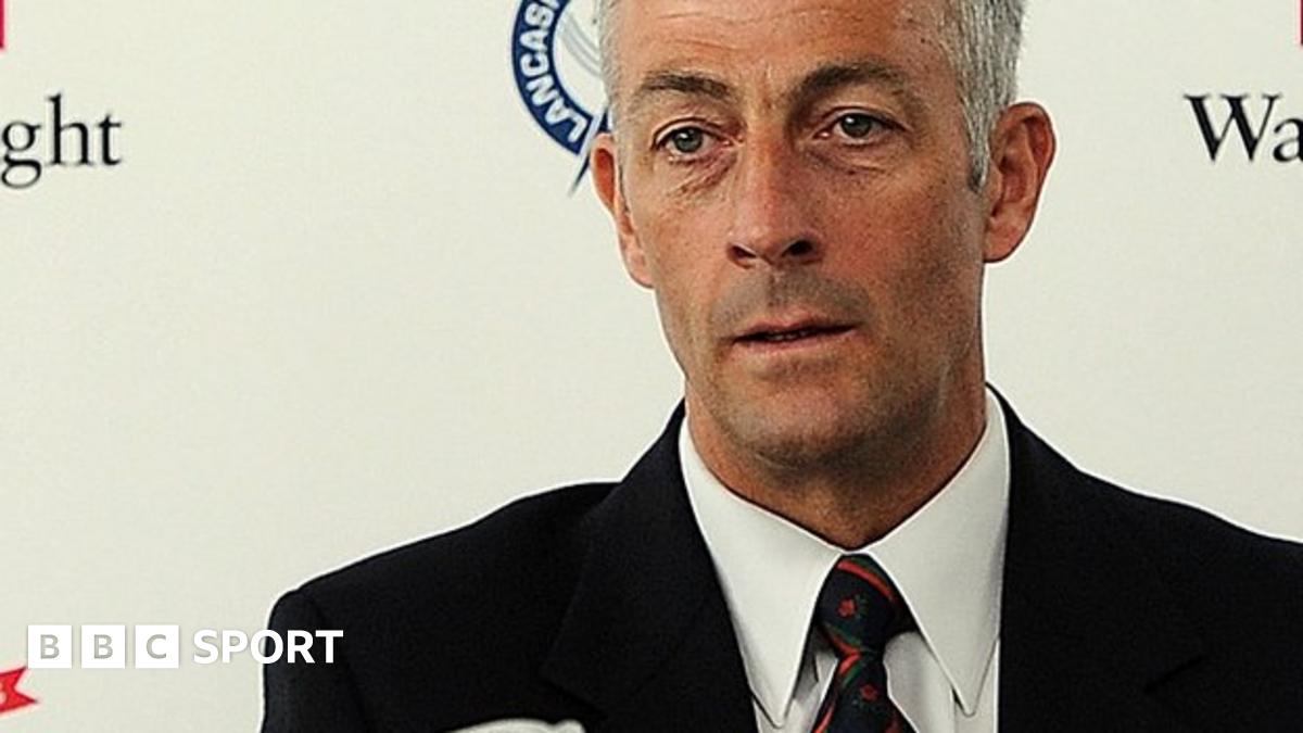 Lancashire: Mike Watkinson steps down as cricket director - BBC Sport