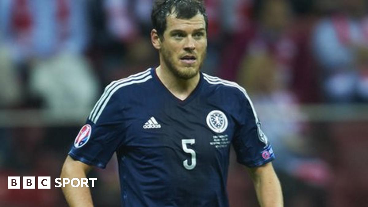 Scotland: Brighton captain Gordon Greer 'honoured' by first start - BBC ...