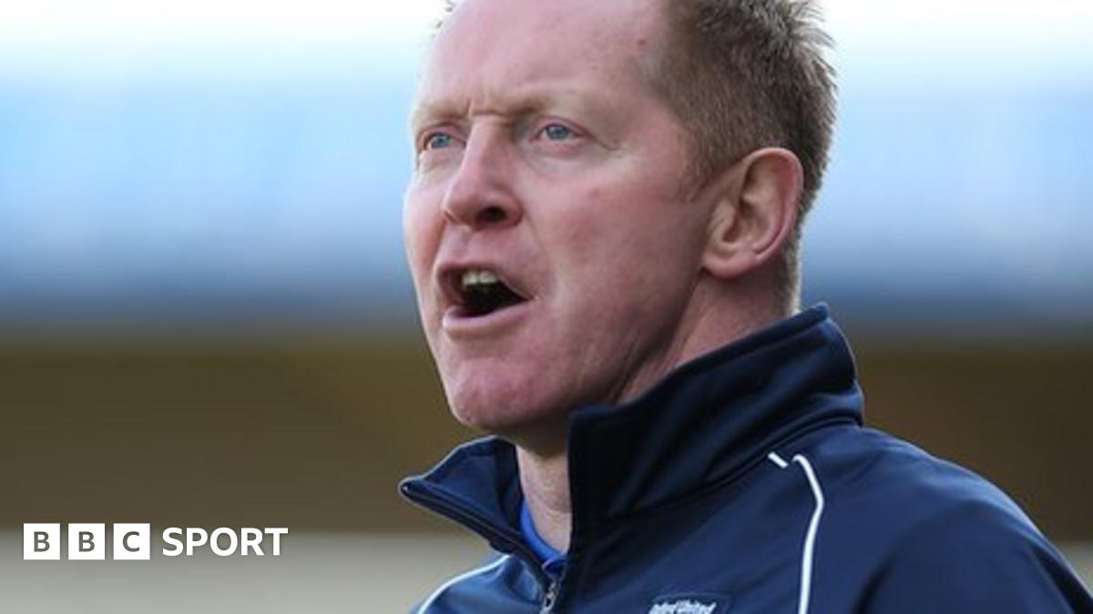 Barnet: Ex-Oxford manager Gary Waddock joins coaching staff - BBC Sport