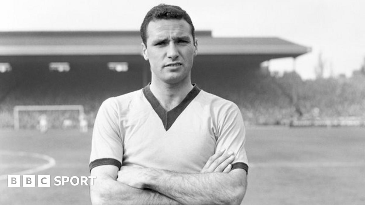 Eddie Stuart: Former Wolves defender passes away aged 83 - BBC Sport