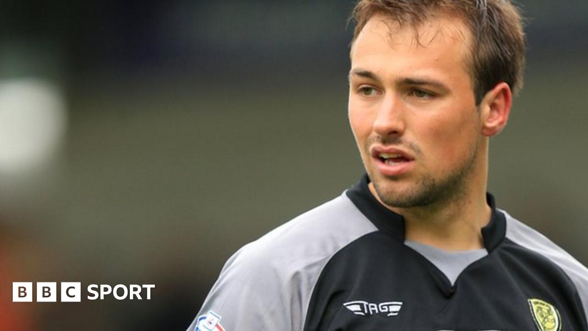 Dean Lyness: Burton keeper out for four months with broken leg - BBC Sport