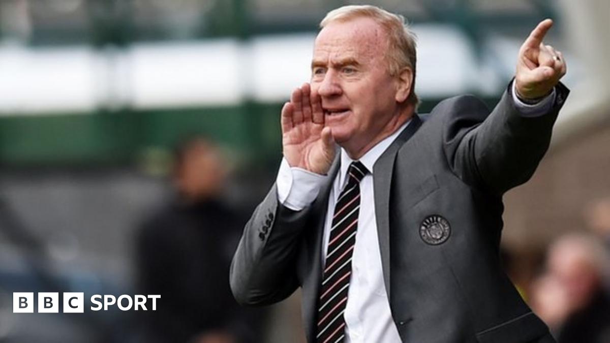 St Mirren players behind Tommy Craig, says Thomas Reilly - BBC Sport