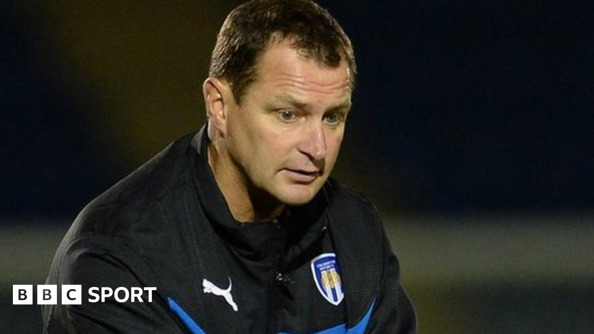 Tony Humes: Age not an excuse for Colchester United form - BBC Sport