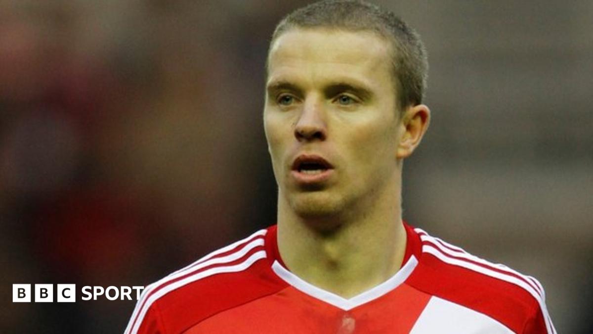 Grant Leadbitter: Middlesbrough midfielder signs new contract - BBC Sport