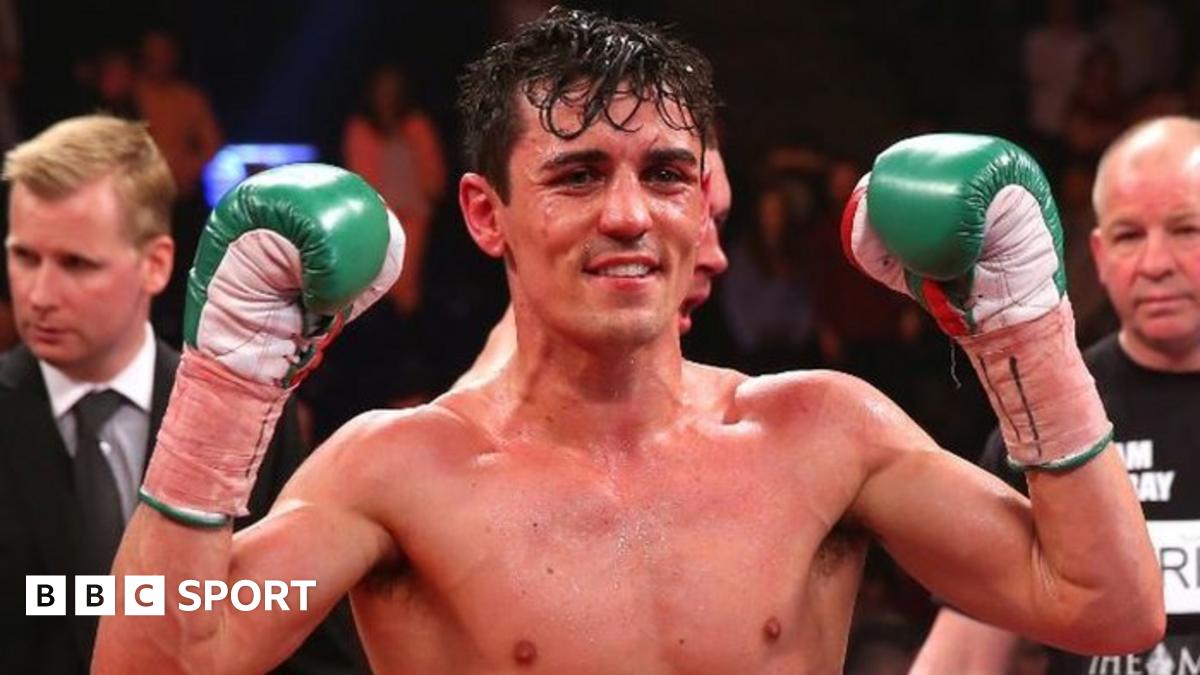 Anthony Crolla: Boxer 'lucky to be alive' after burglar attack - BBC Sport
