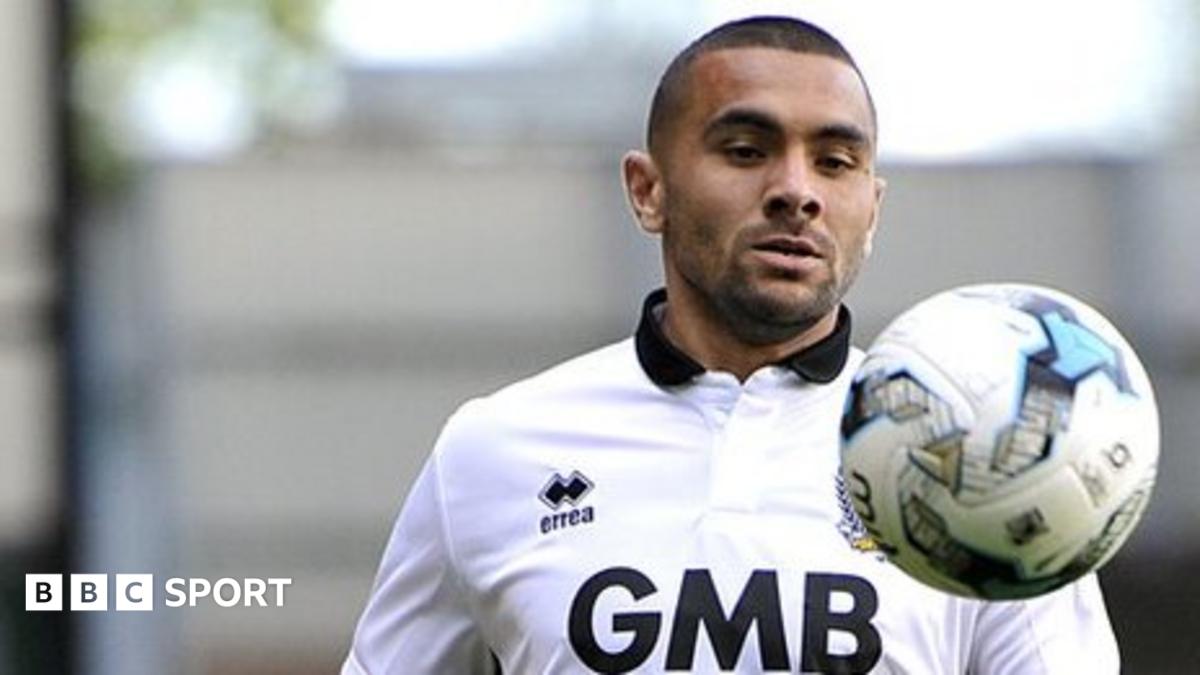 Port Vale 2-1 Gillingham - BBC Sport