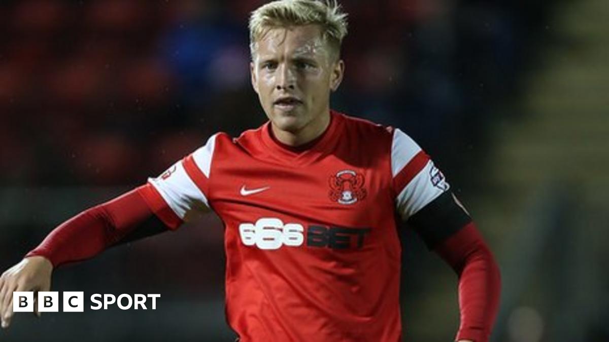 Josh Wright: Leyton Orient sign midfielder after Millwall exit - BBC Sport