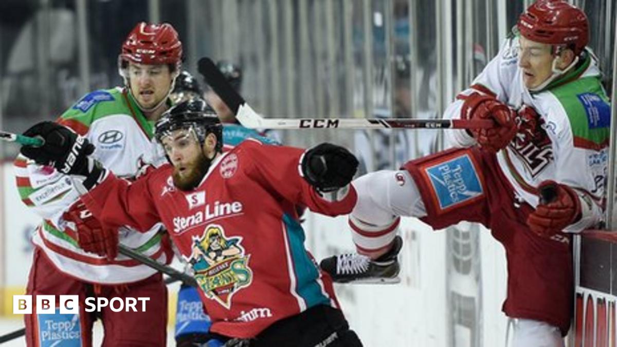 Challenge Cup: Belfast Giants 3-4 Cardiff Devils - BBC Sport