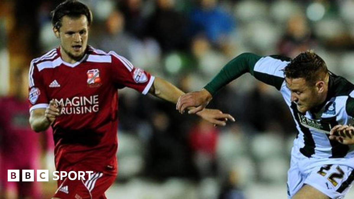 Jake Reeves: AFC Wimbledon sign ex-Swindon midfielder - BBC Sport