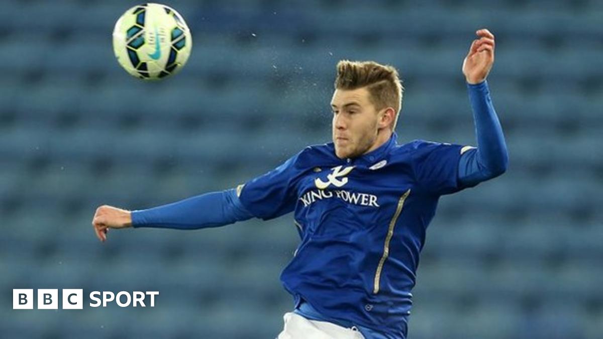 Callum Elder: Mansfield Town extend loan of Leicester full-back - BBC Sport