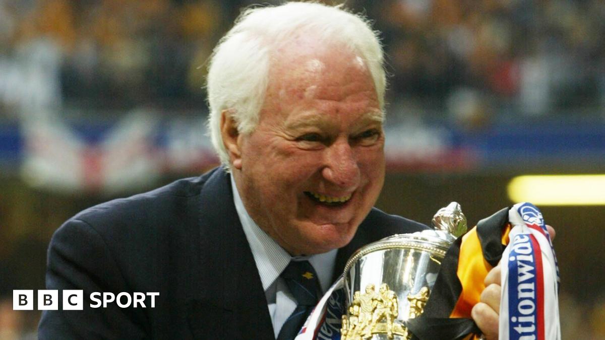 'Only one Sir Jack Hayward' - Mr Wolves in anecdotes - BBC Sport
