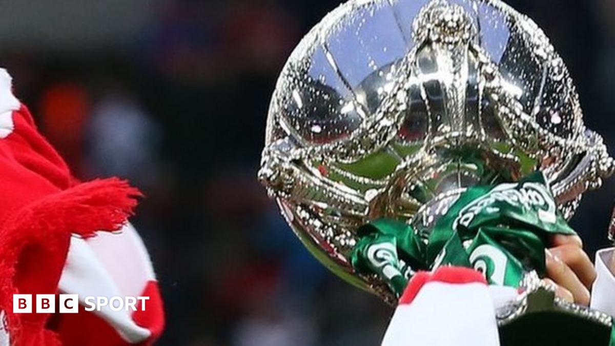 FC Halifax Town 0-1 Wrexham - BBC Sport