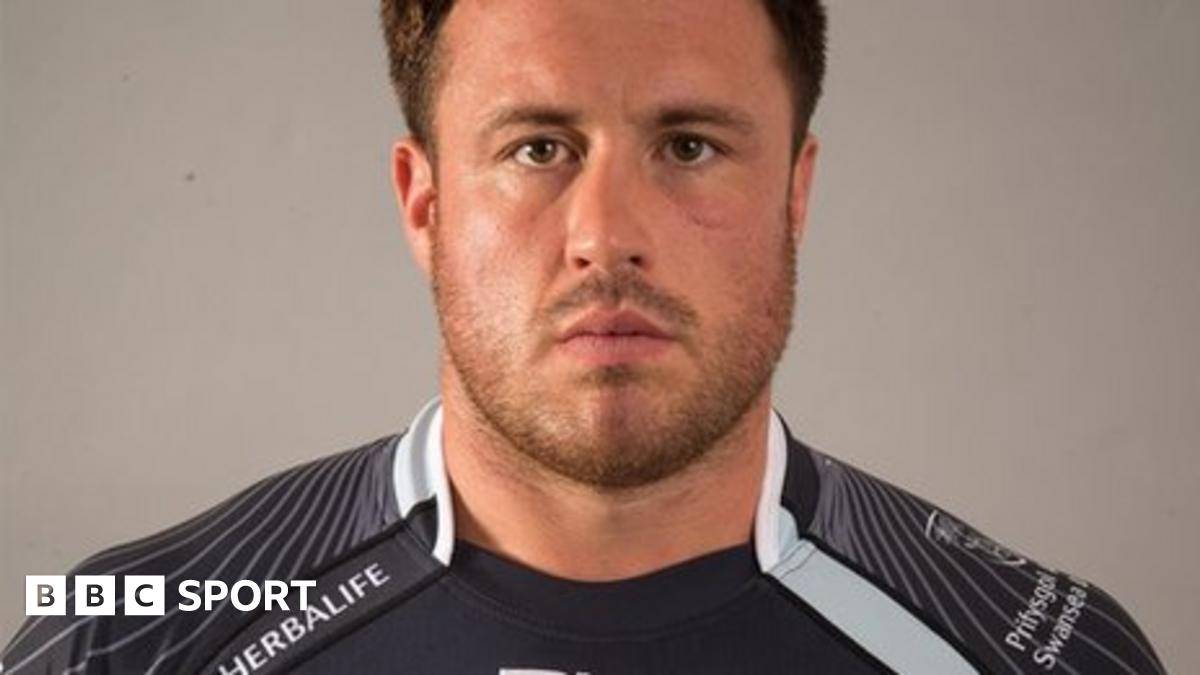 Ospreys: Arm surgery ends prop Cai Griffiths's season - BBC Sport