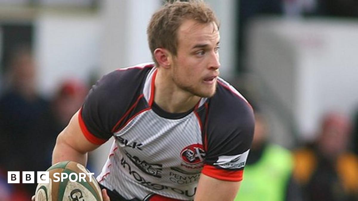 Tom Kessell: Northampton Saints sign scrum-half - BBC Sport