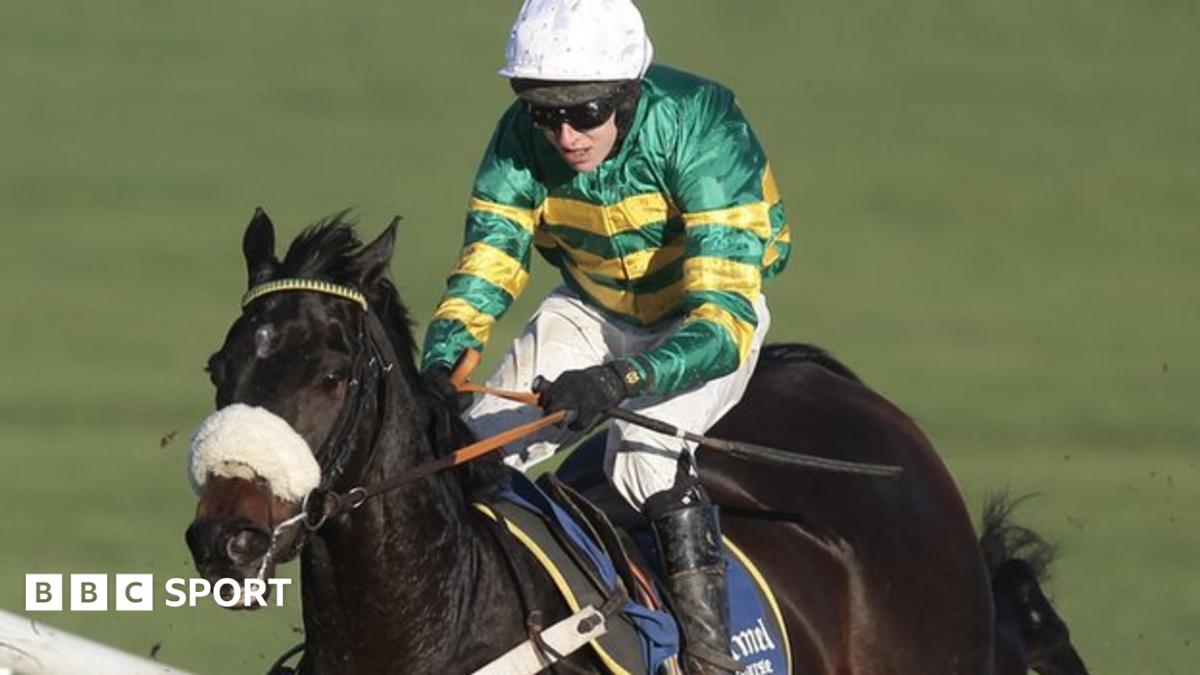Cheltenham: Jockey Mark Walsh to miss Festival with arm break - BBC Sport