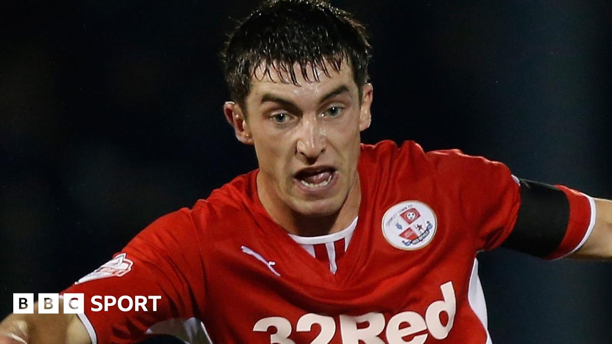 Joe Walsh: Crawley Town defender makes MK Dons switch - BBC Sport