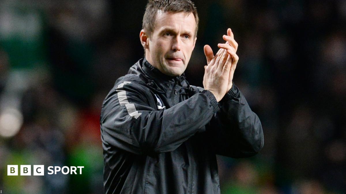Celtic: Boss Ronny Deila backs his players in treble bid - BBC Sport