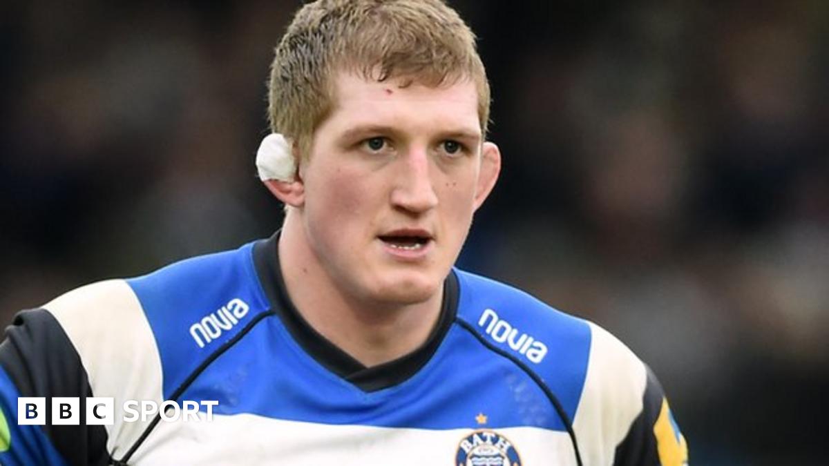 Stuart Hooper: Bath captain signs new deal for next season - BBC Sport