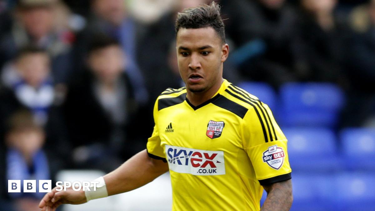 Liam Moore: Leicester City recall defender from Brentford - BBC Sport