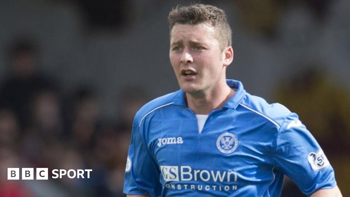 St Johnstone give Tam Scobbie a new two-year contract - BBC Sport