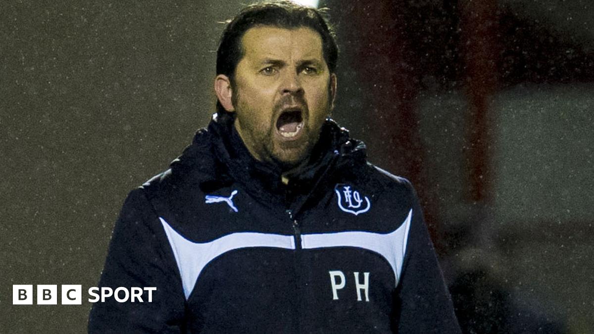Paul Hartley: Dundee manager signs new three-year contract - BBC Sport