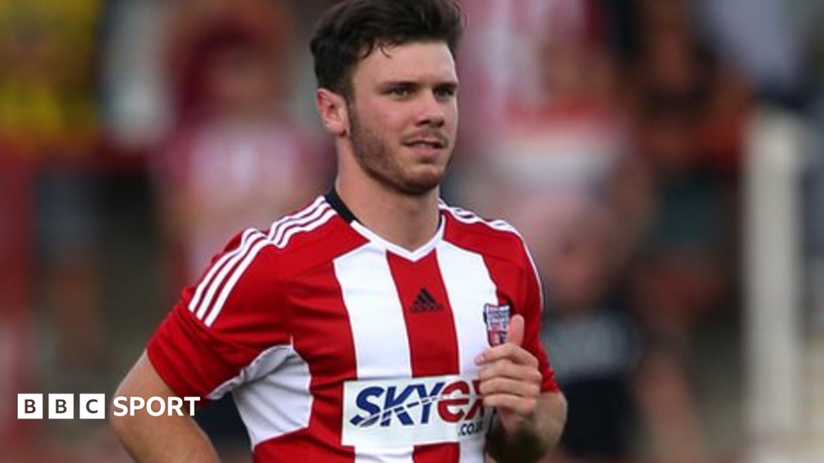 Scott Hogan: Brentford striker needs more surgery after setback - BBC Sport