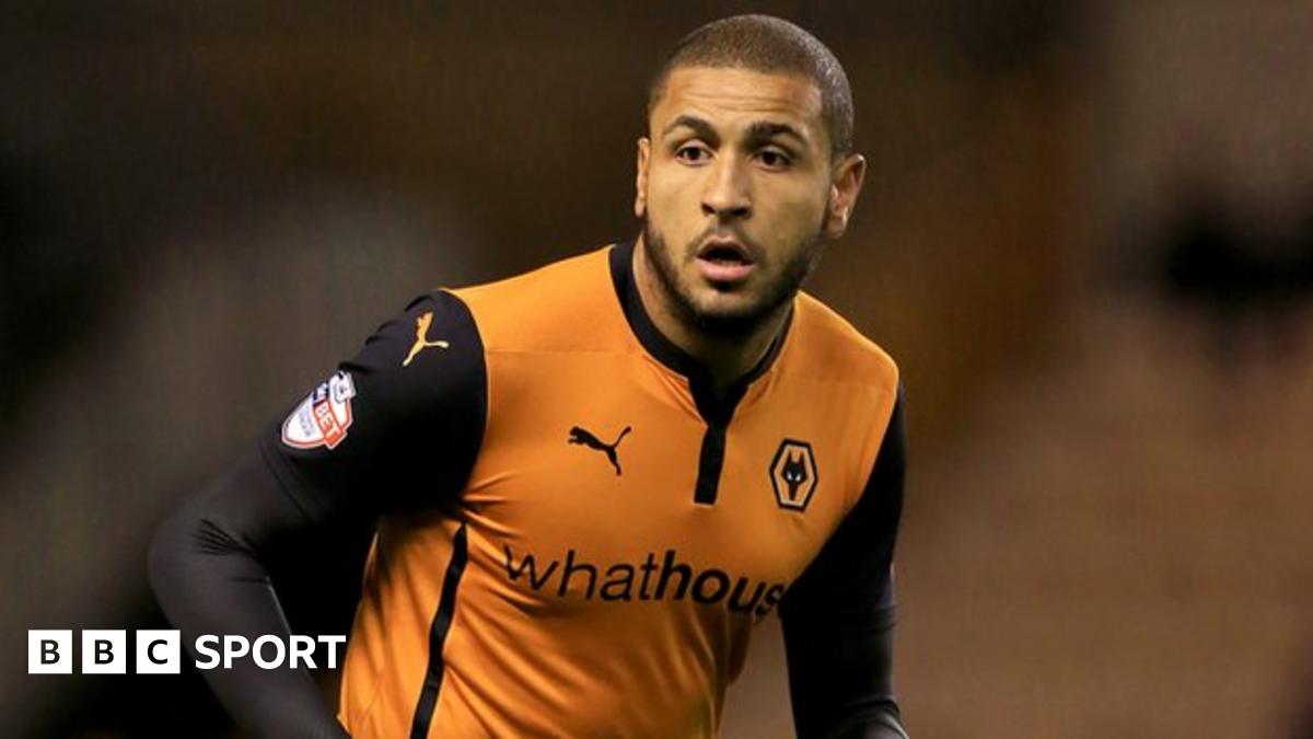 Wolves: Leon Clarke and Jake Cassidy released by club - BBC Sport