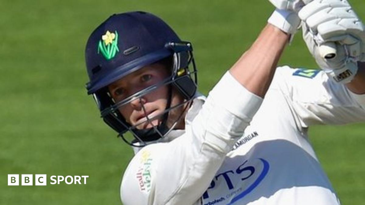 County Championship: Craig Meschede praises Glamorgan recovery - BBC Sport