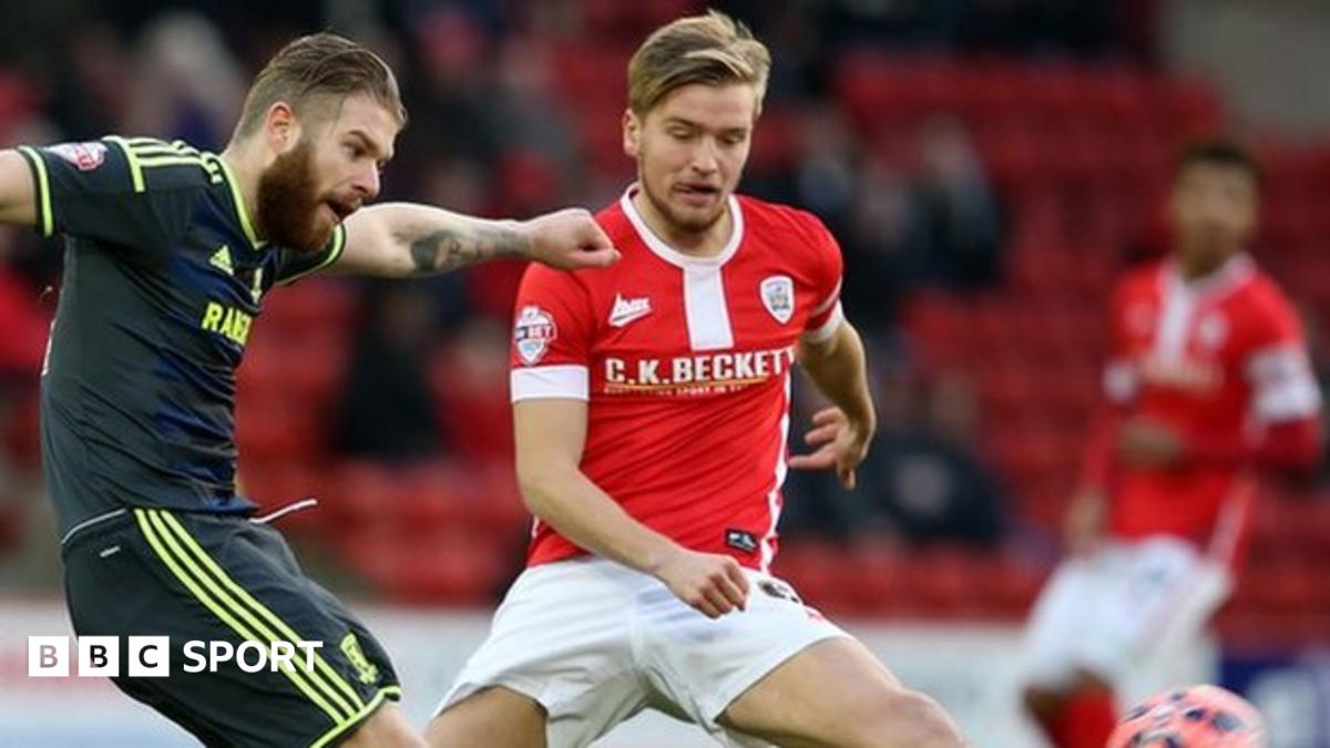 Cambridge United: Luke Berry's return after 'chance call' - BBC Sport