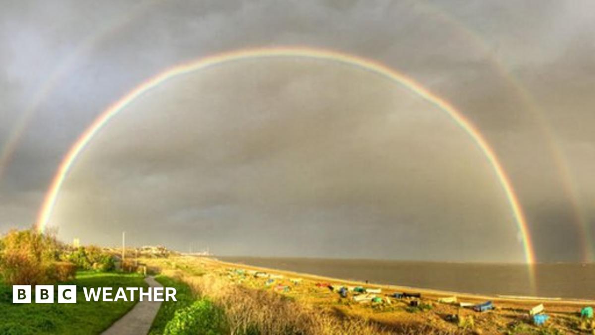 Gallery: Weather Watchers' rainbow photos - BBC Weather