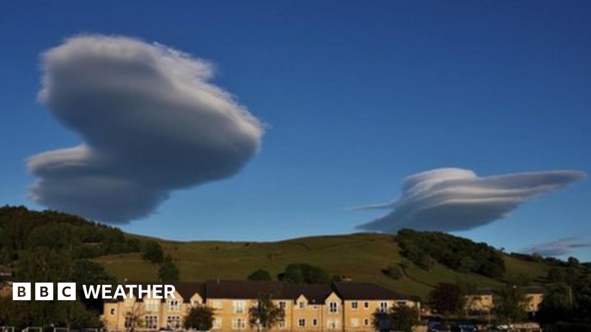 Striking stacked lenticular clouds captured in northern England - BBC ...
