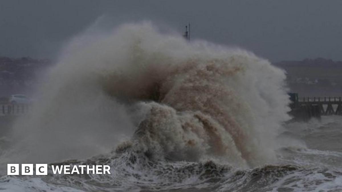 Your pictures of Storm Ciara - BBC Weather