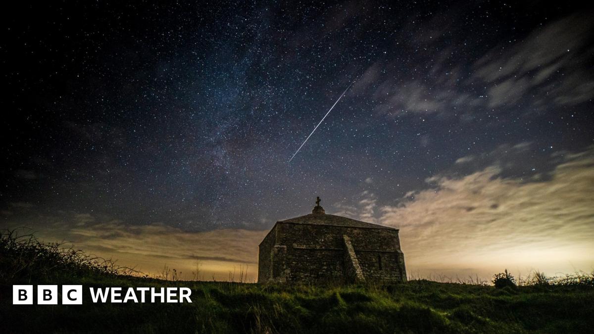 Taurid meteor shower 2024: How and when to watch Monday peak - BBC Weather