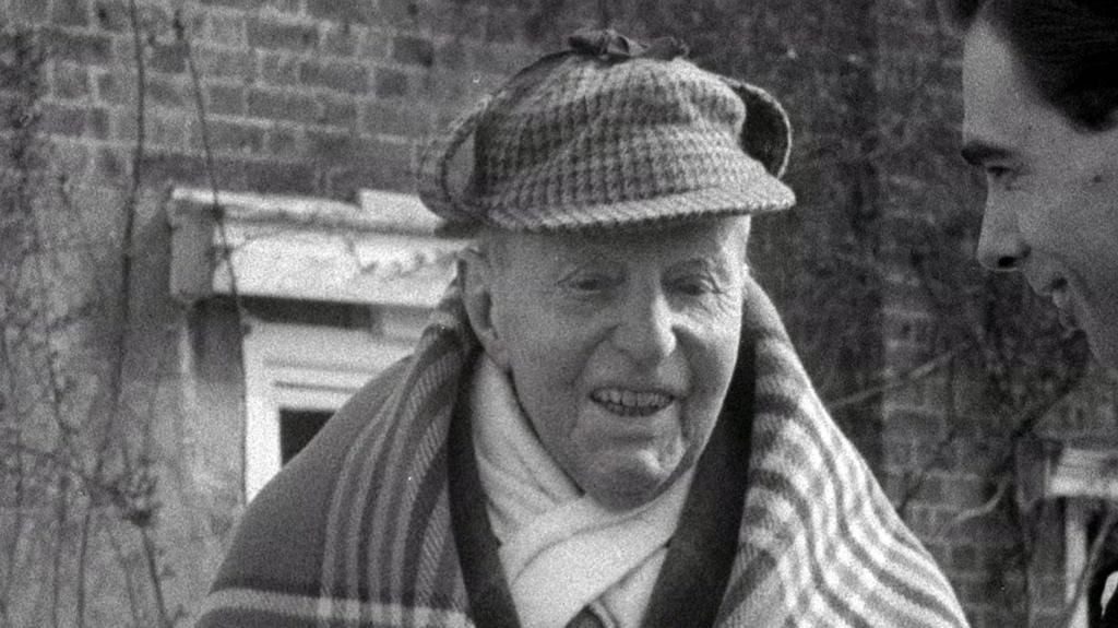 BBC Archives 1958: A.E. Matthews hates lamp posts - BBC