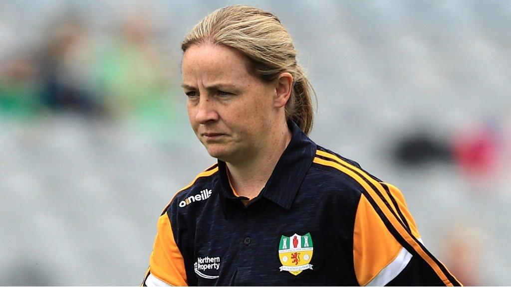 Mixed emotions for Kelly after Saffrons earn replay - BBC Sport