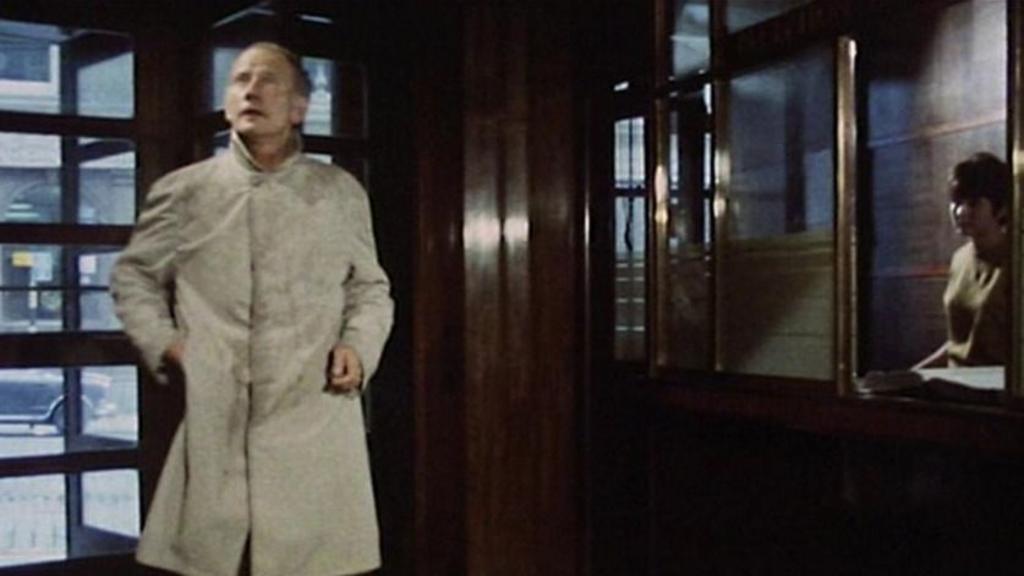 BBC Archive 1968: Dundee - Cameron Country - BBC