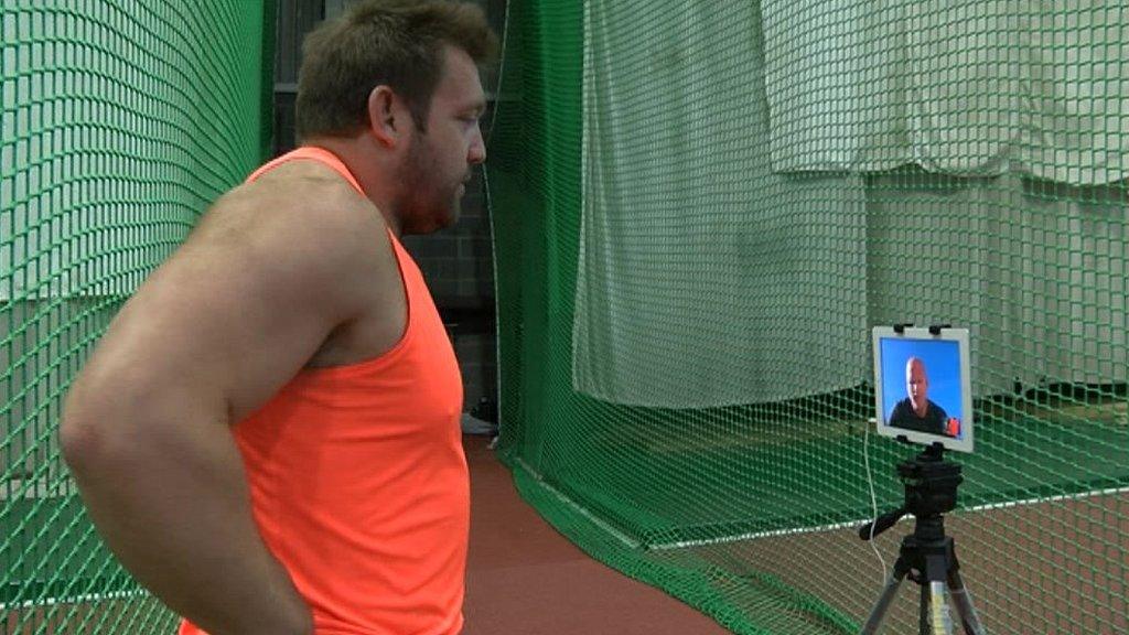 Dan Greaves: Technology bridges Discus Dan's coaching gap - BBC Sport