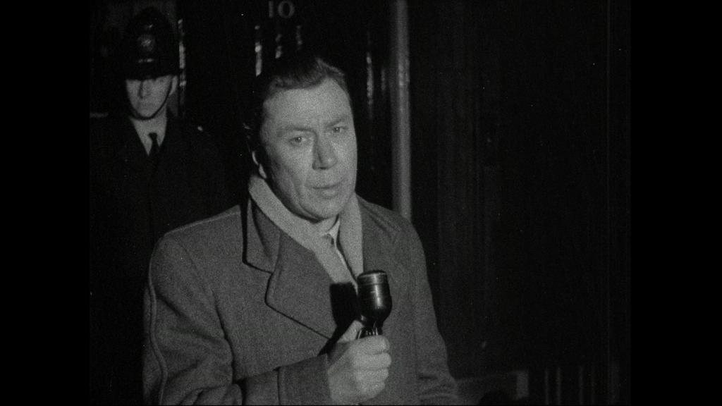 BBC Archive 1957: Sir Anthony Eden resigns - BBC